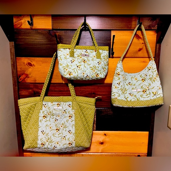 Bags | Tote Bag Matching Handbags Isabellas Journey Very Well Made ...
